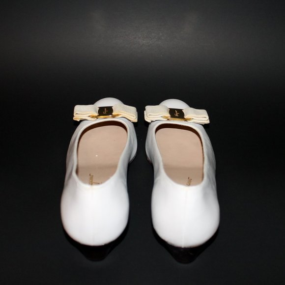 Salvatore Ferragamo | Shoes | Copy Vtg Salvatore Ferragamo Vara Shoes Sz 7 A4 | Poshmark